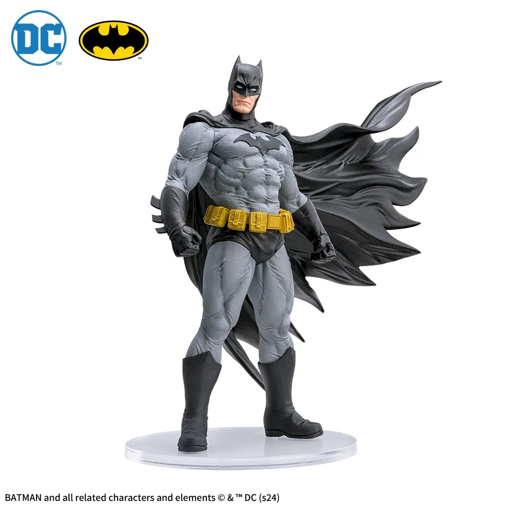 Batman Classic Pose Premium Figure | Seimon-Cho